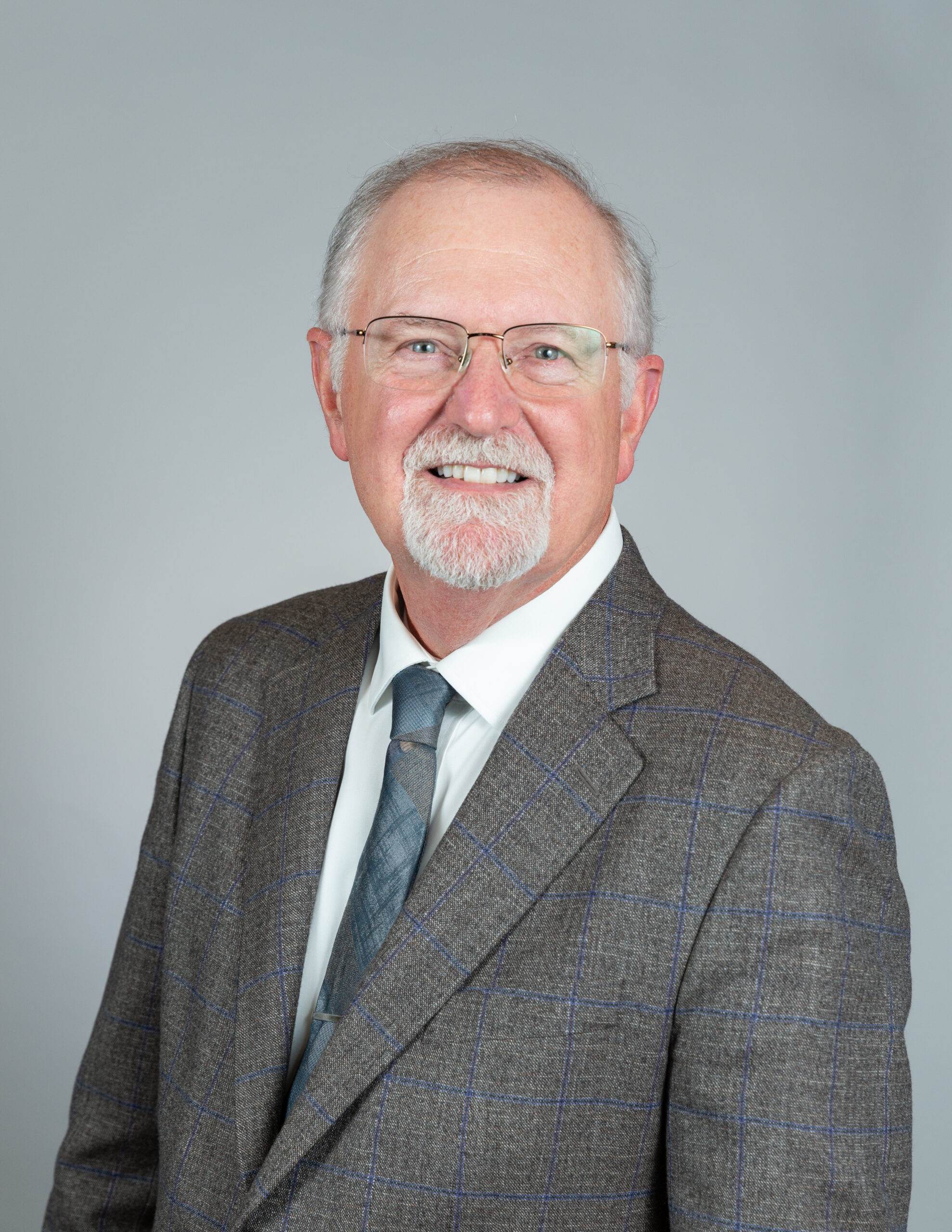 Dr. Steven Lowder Regional Director, Western Region - McPherson ...